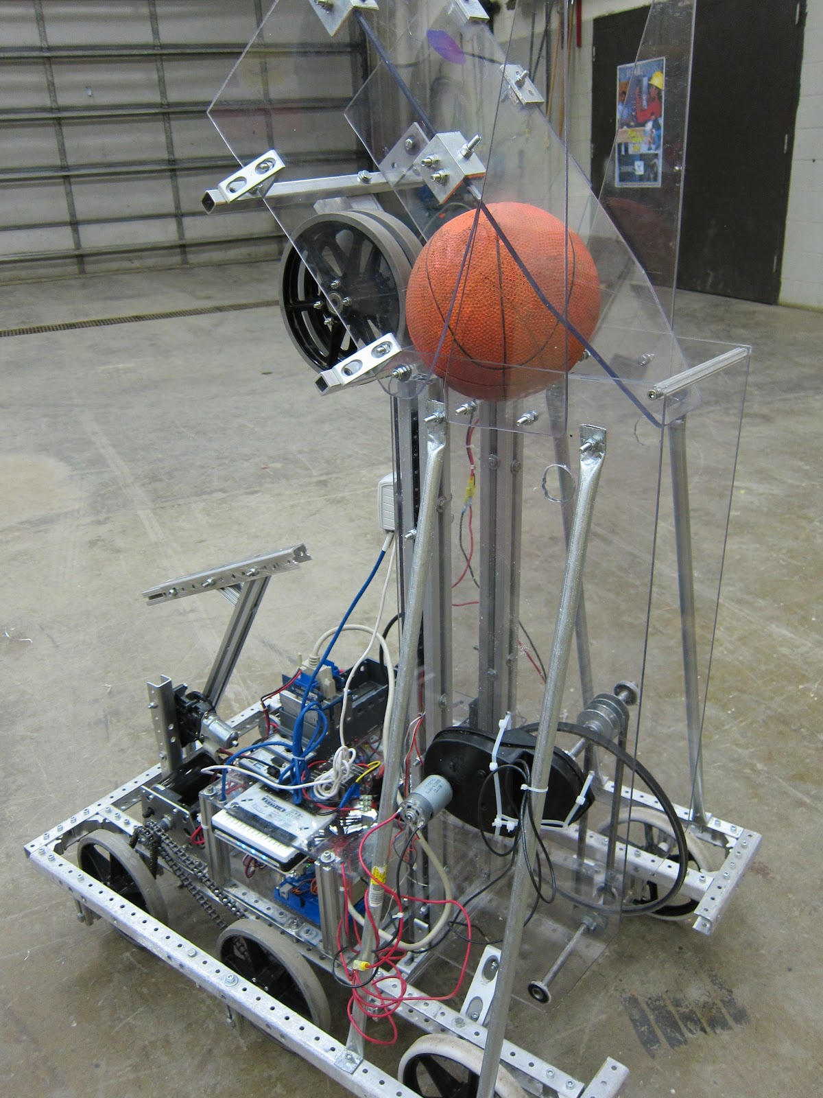 FRC Team 3313 Mechatronics: Recharge Our Batteries