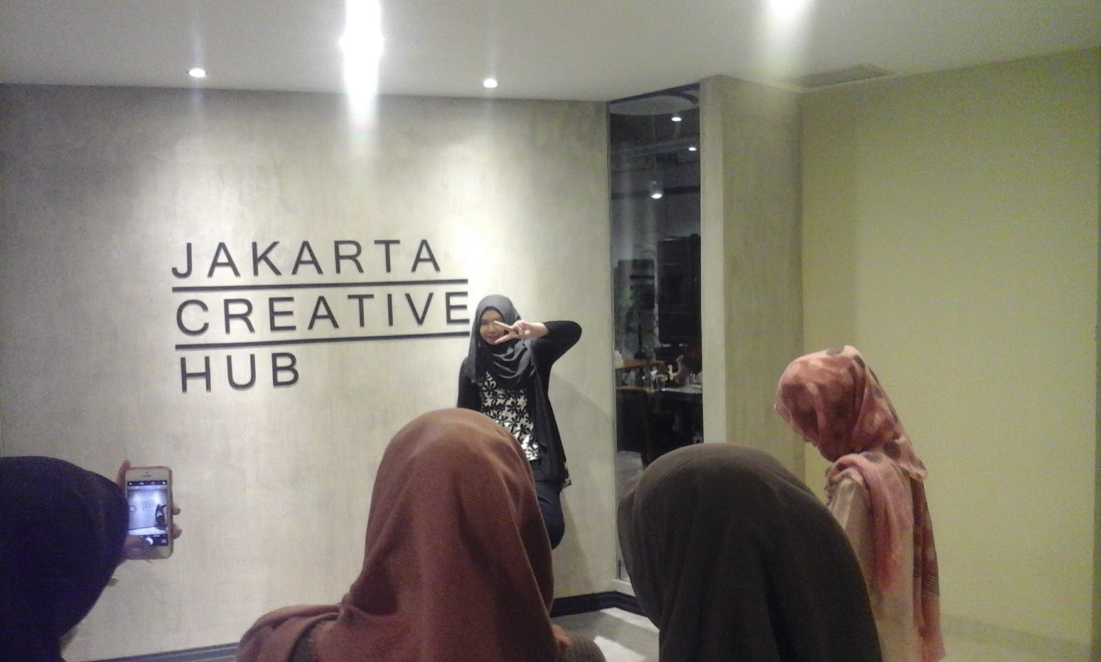 Creative Traveler: Jakarta Creative Hub- Tempat Nongkrong Baru Insan ...
