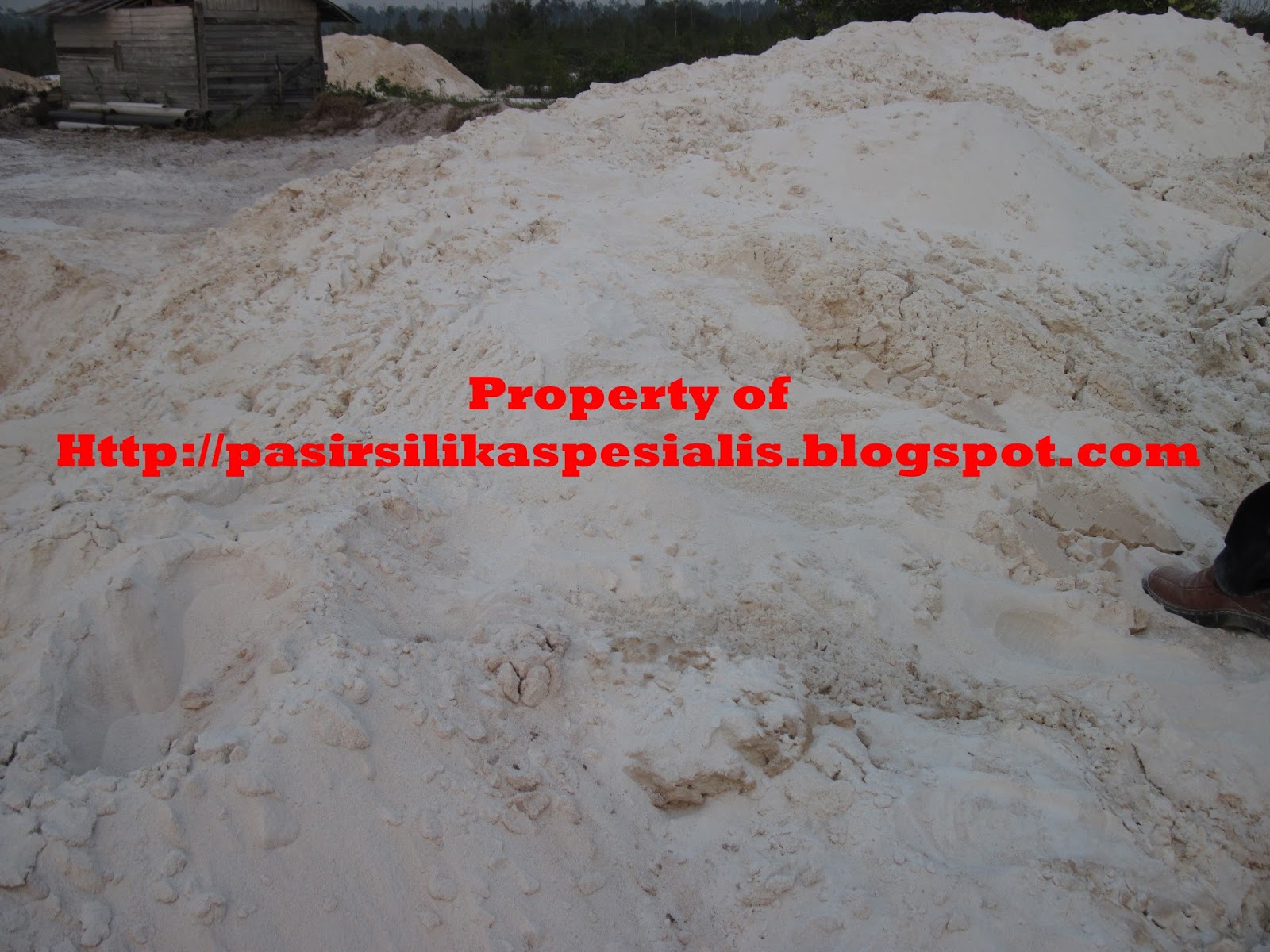 PERBEDAAN PASIR SILIKA vs PASIR KUARSA