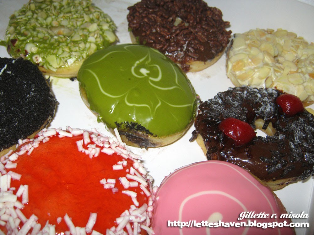 Lette's Haven: J.CO Donuts & Coffee Pasalubong