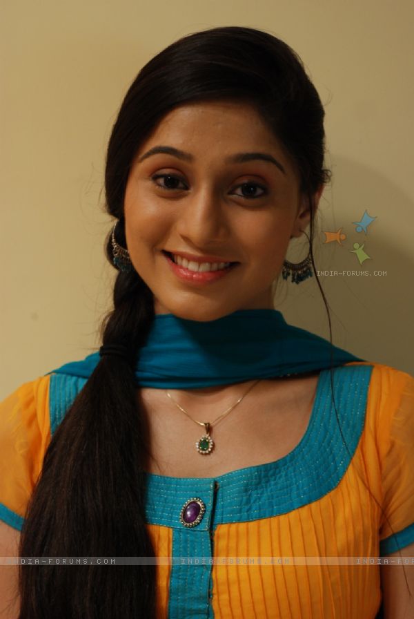 Meet Navya and Anant: Navya Photo Gallery