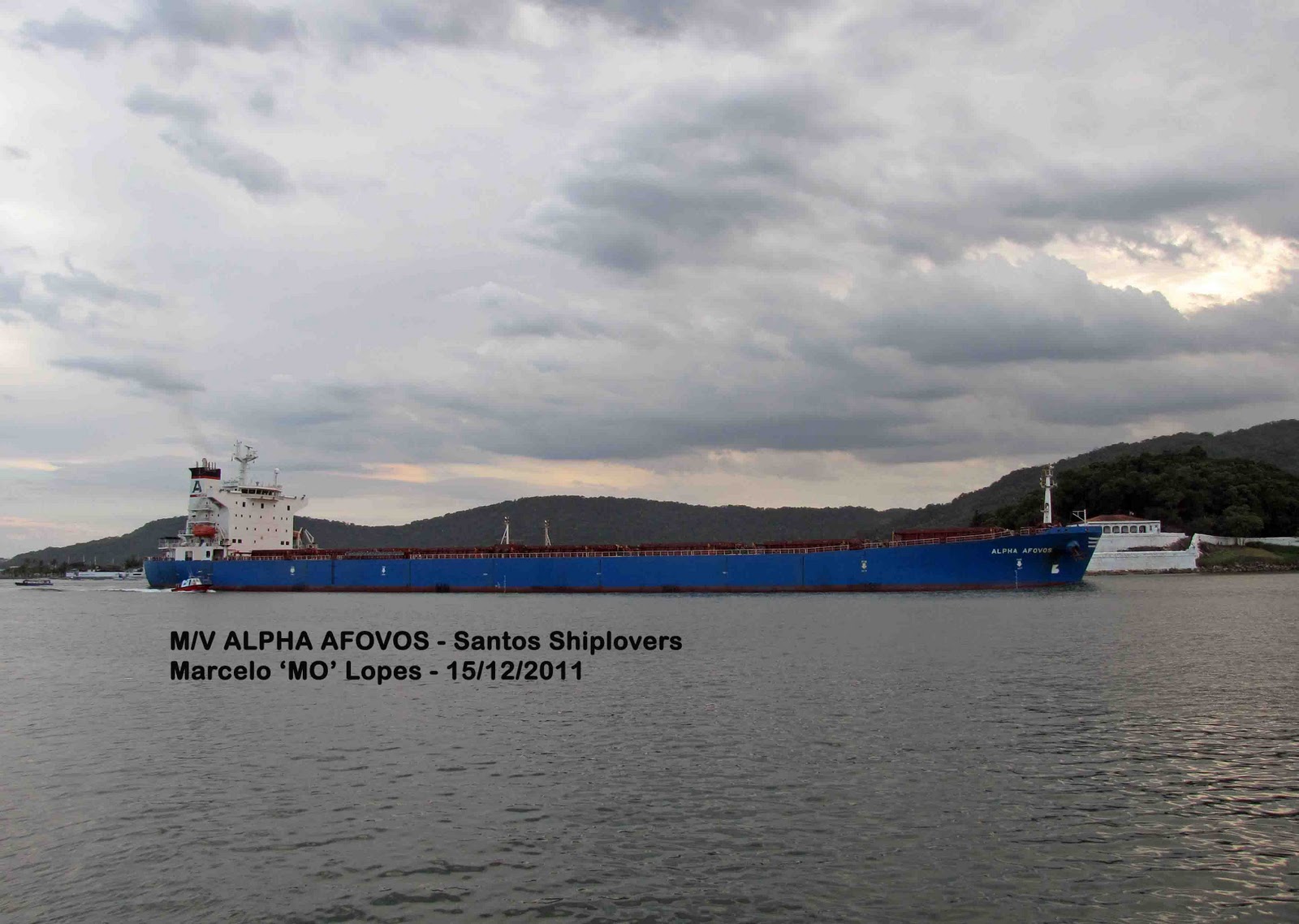 Santos Shiplovers: M/V Alpha Afovos / SZSJ - Suspendendo carregado com ...
