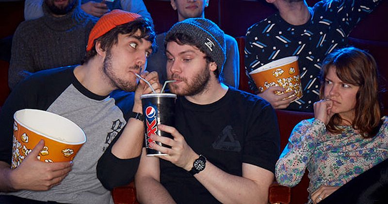 Men Are More Satisfied By ‘Bromances’ Than Their Romantic Relationships ...