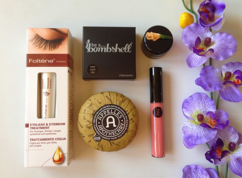The Made Up Maiden: August 2014 Violet Box Review!