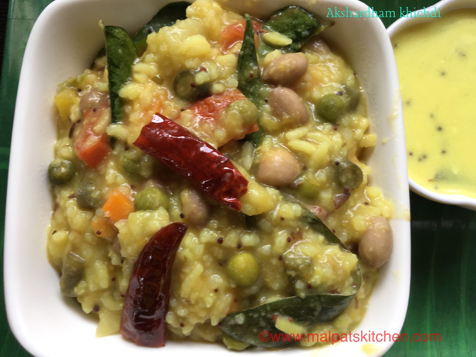 SWAMINARAYAN KHICHDI, how to make Akshardham khichdi ~ Malpats Kitchen
