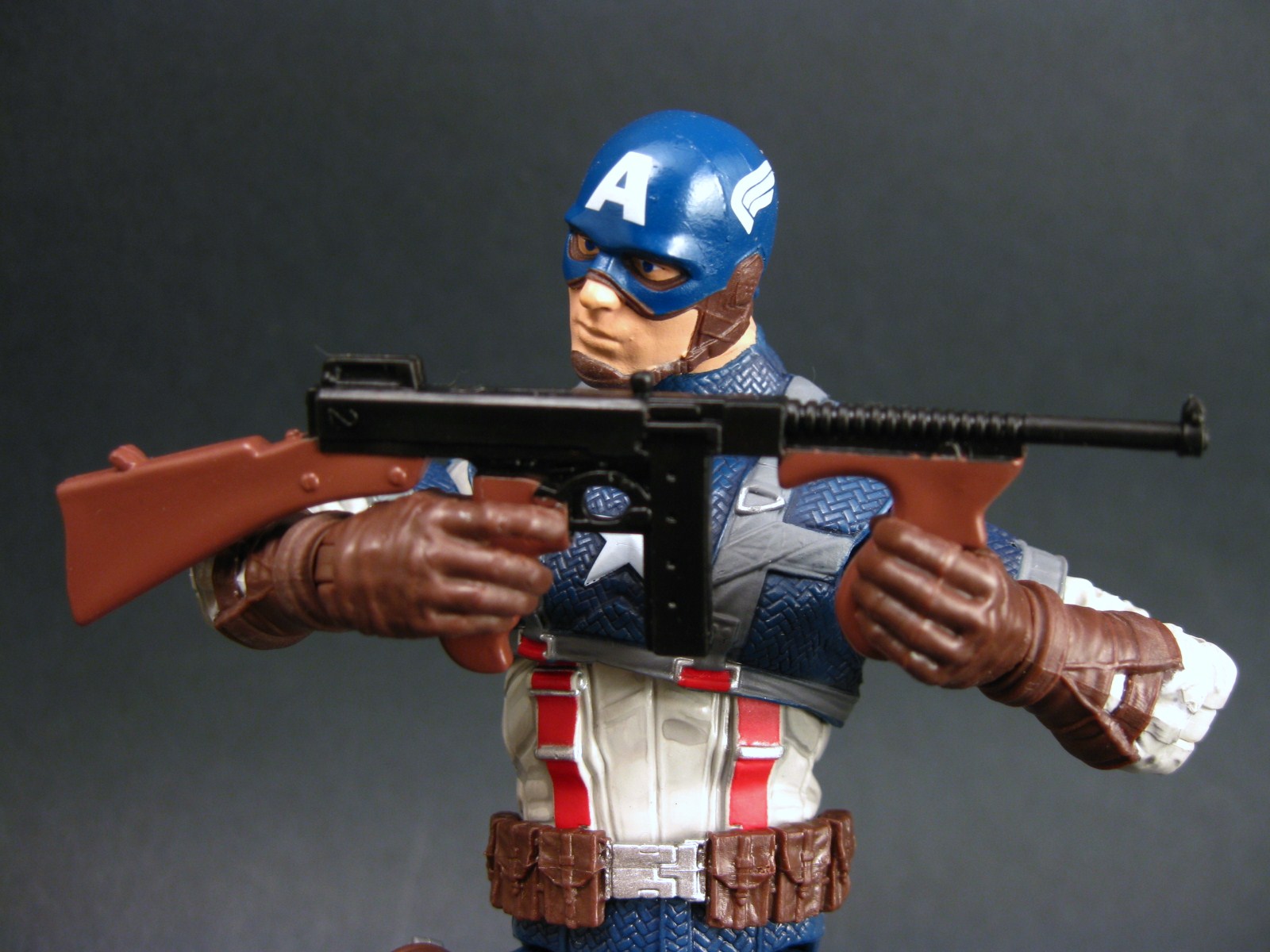 Chase Variant: Captain America The First Avenger 6" Captain America