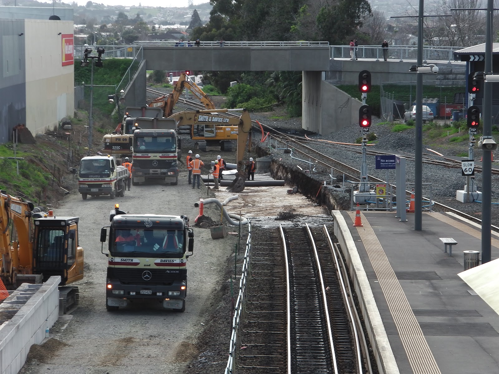 Papakura Station: August 2012