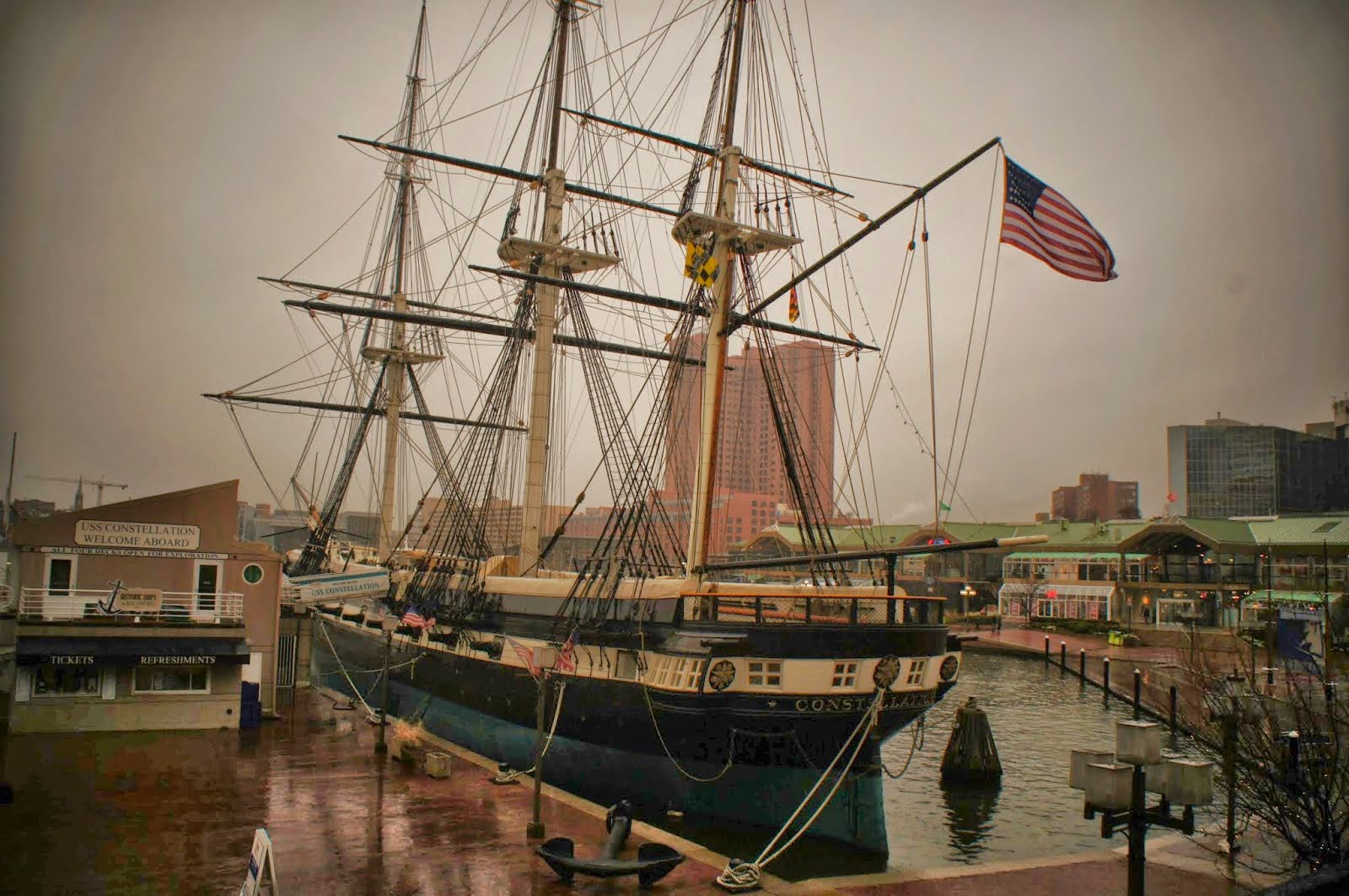 The USS Constellation free picture for blogs and websites or ...