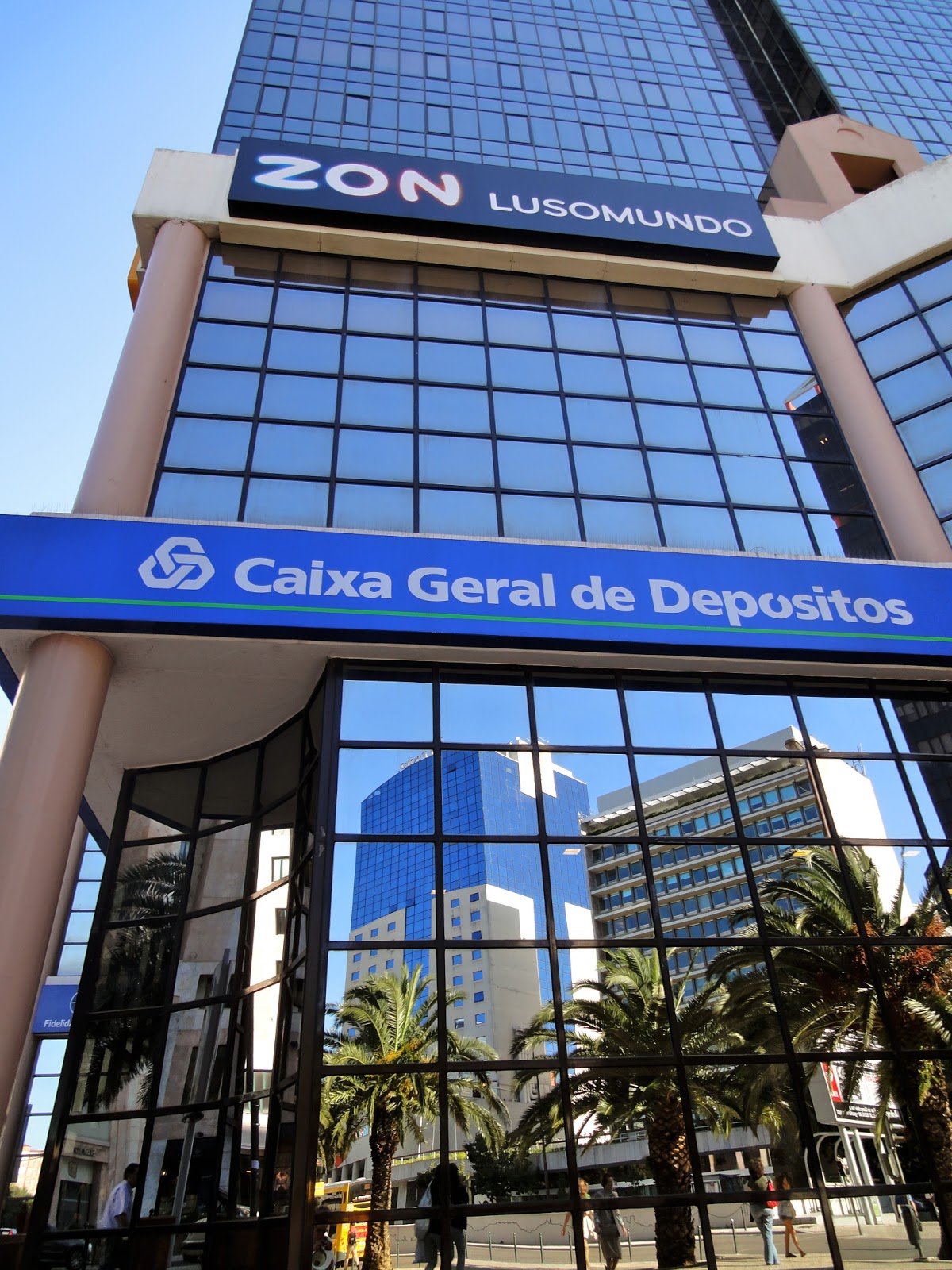 Elokuvateattereita: Cinemas NOS Amoreiras (ent. ZON Lusomundo Amoreiras)