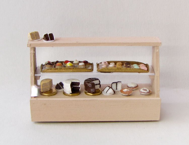 Good Sam Showcase of Miniatures: At the Show - Quarter-Scale