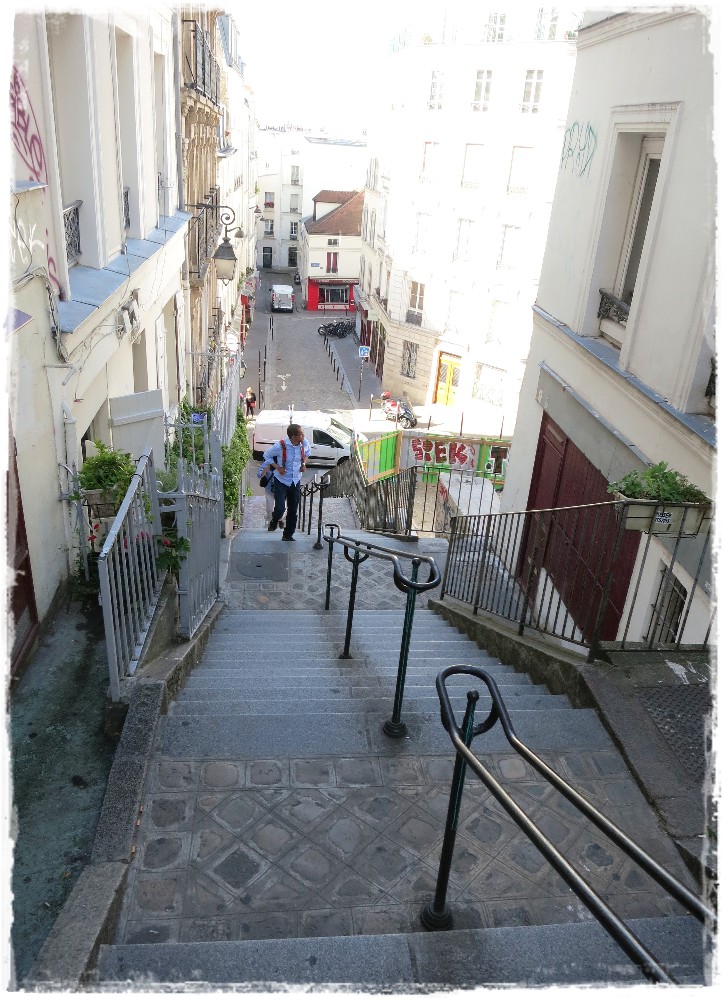 Reasons to visit Paris's Sacré-Coeur and Montmartre | Paperesse