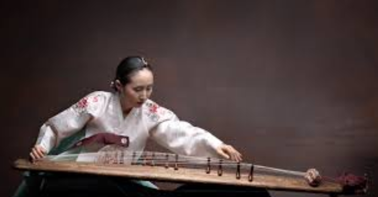 Gayageum | Alat Musik