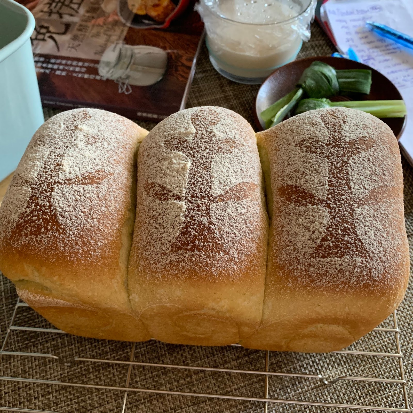 My Mind Patch: Simple Pandan Bread 香兰吐司