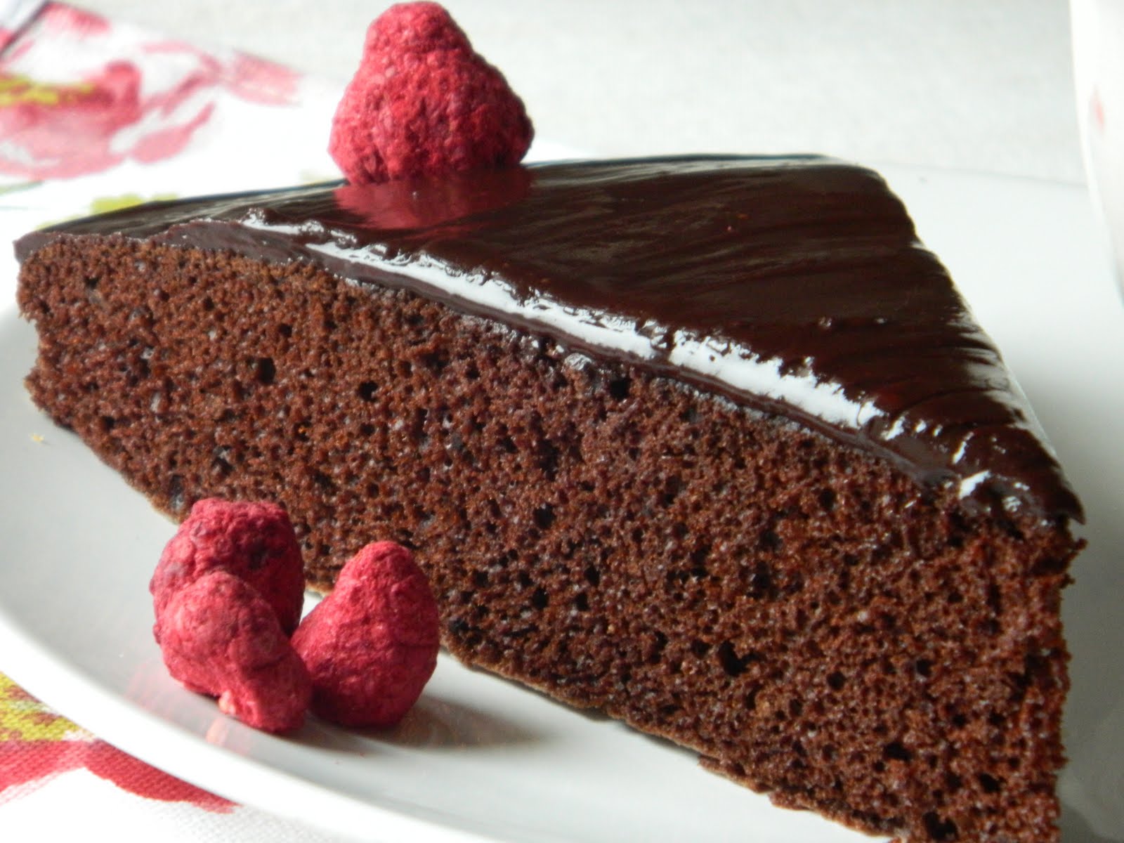 Bolo de Chocolate: Bolo De Chocolate Recheado