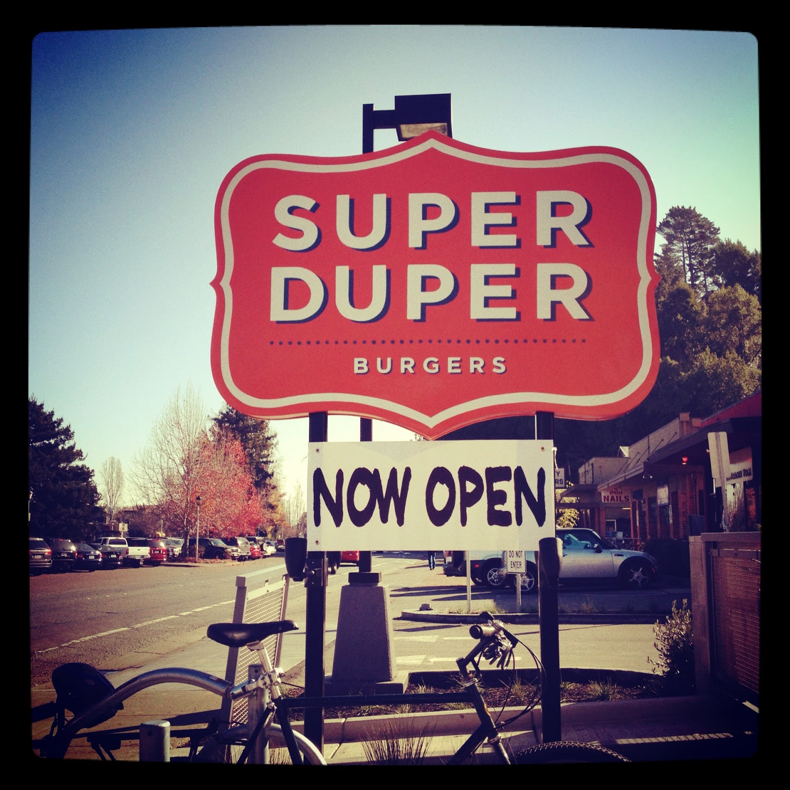 krismulkey.com: Review of Super Duper Burger