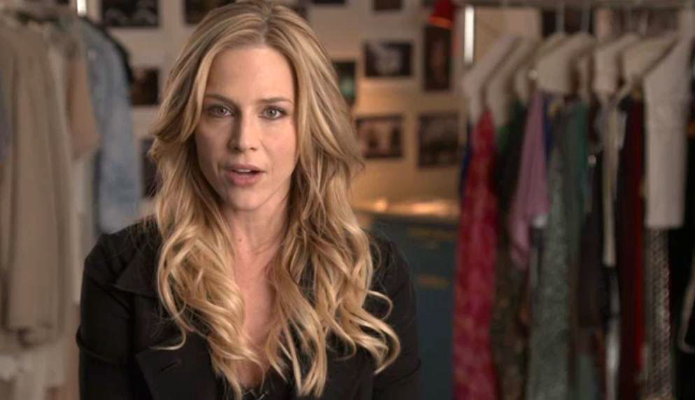 TORONTO FILM. NET : "Defiance": Humans, Aliens and Military Scavengers