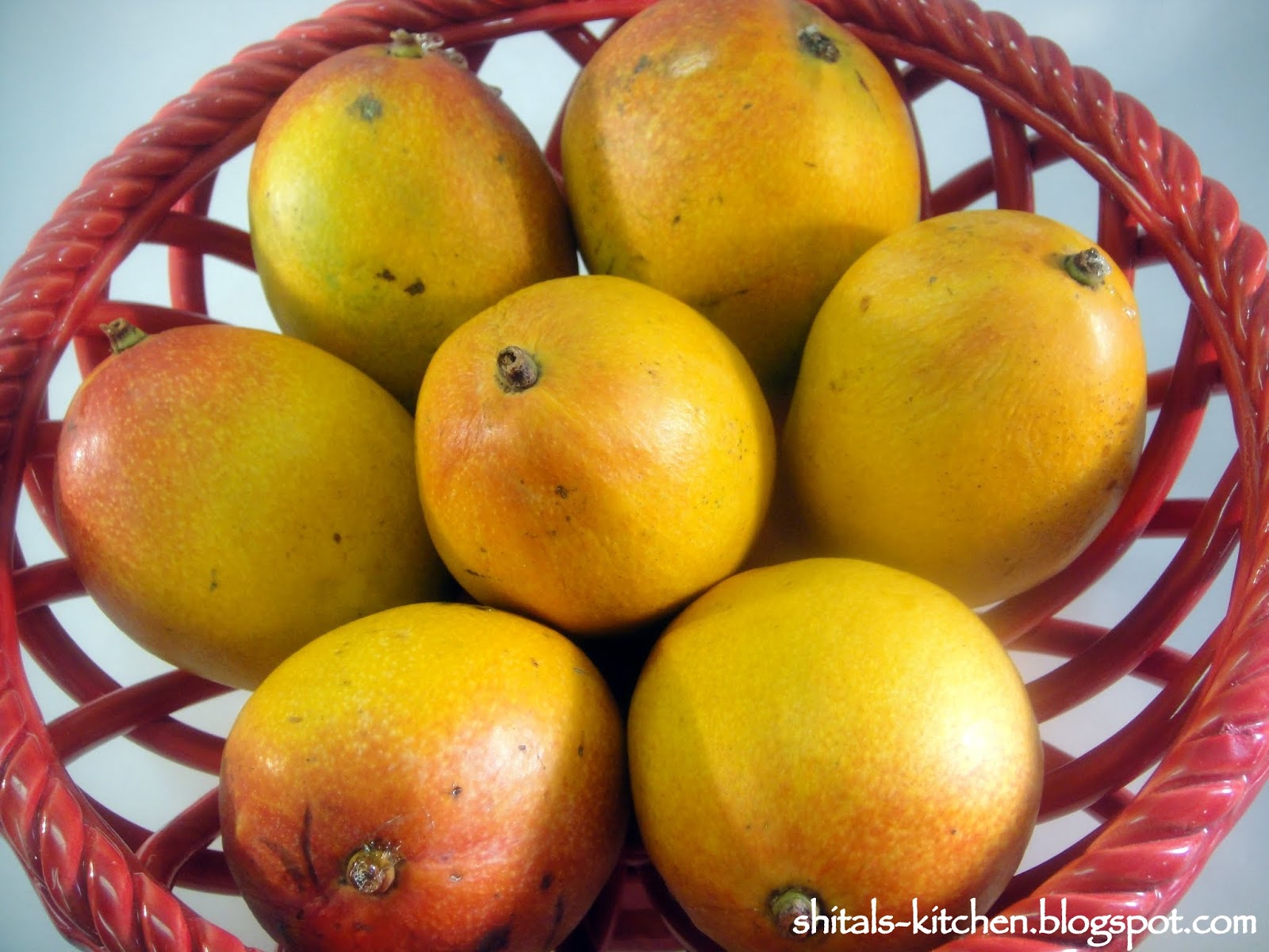 Shital's-Kitchen: Mango Lassi