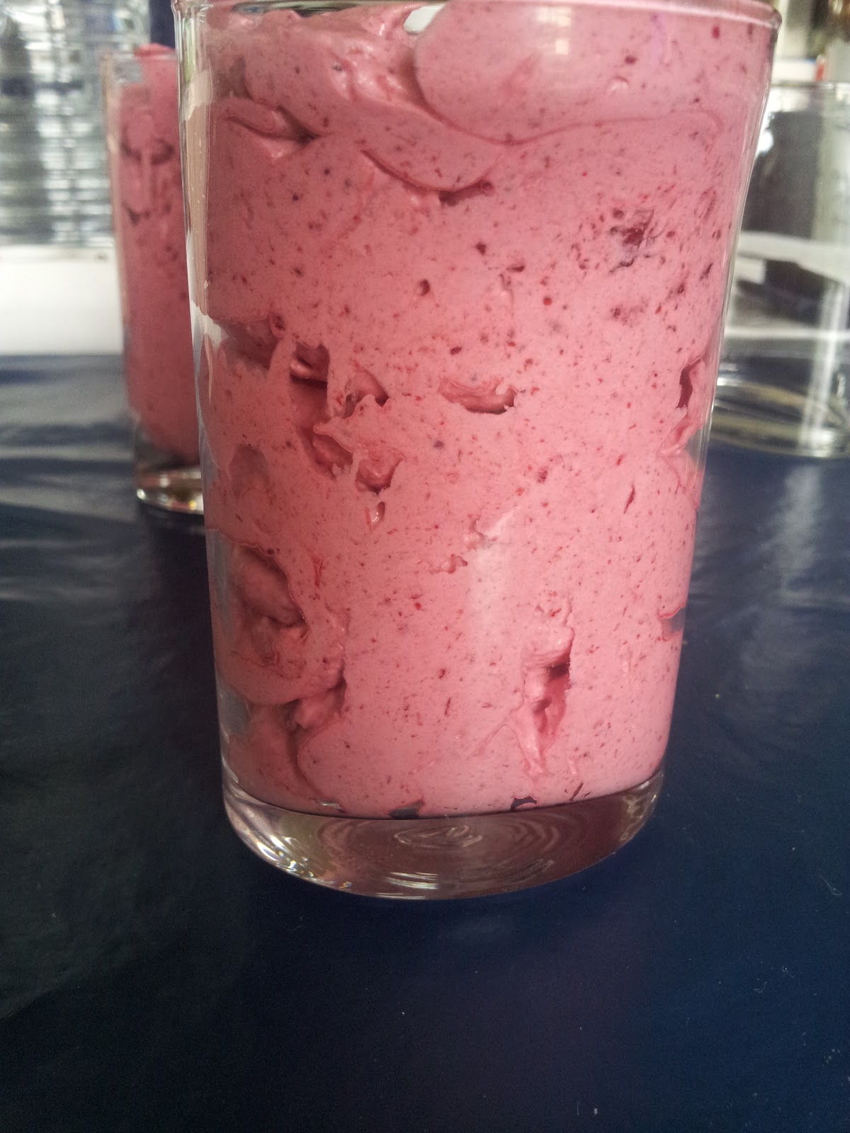 La cuisine de Mimi: Mousse aux fruits rouges sans oeufs