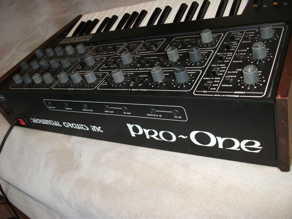 MATRIXSYNTH: Sequential Circuits Pro One Synthesizer SN 6977