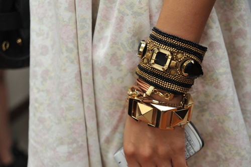 gold and gray: stud loving