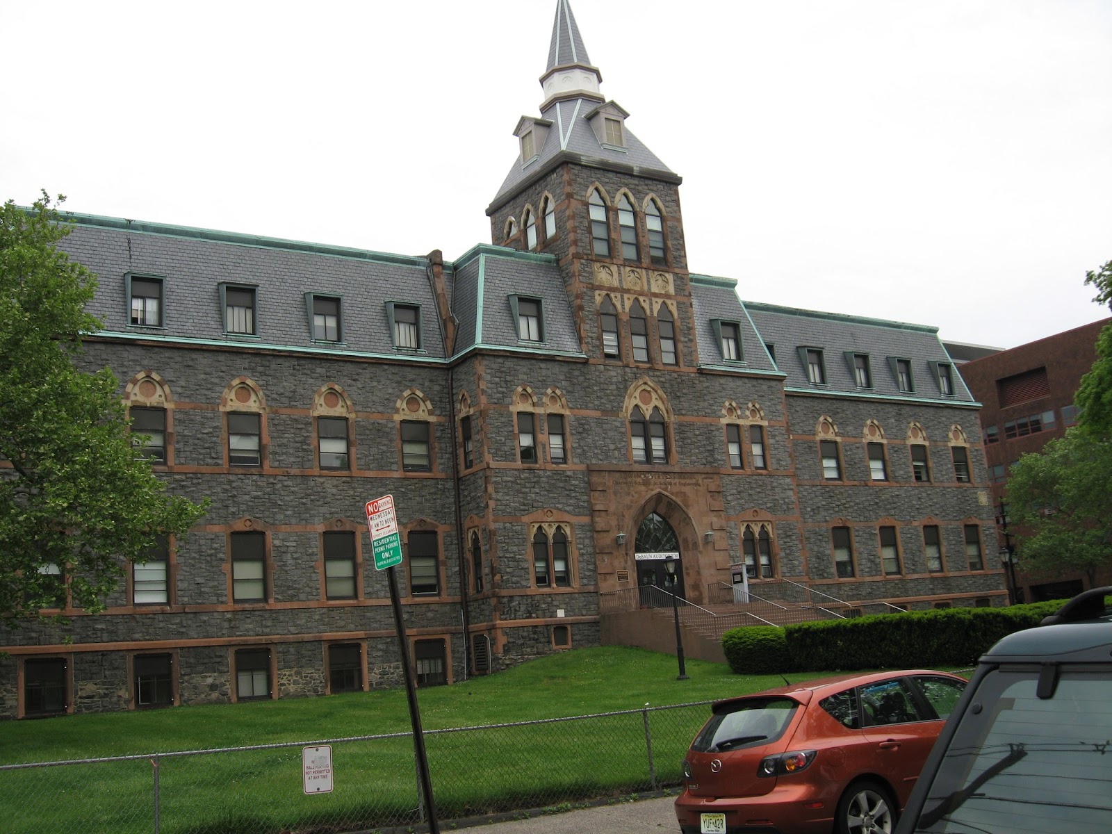 Tour college: Rutgers-Newark 7-Year Medical Program