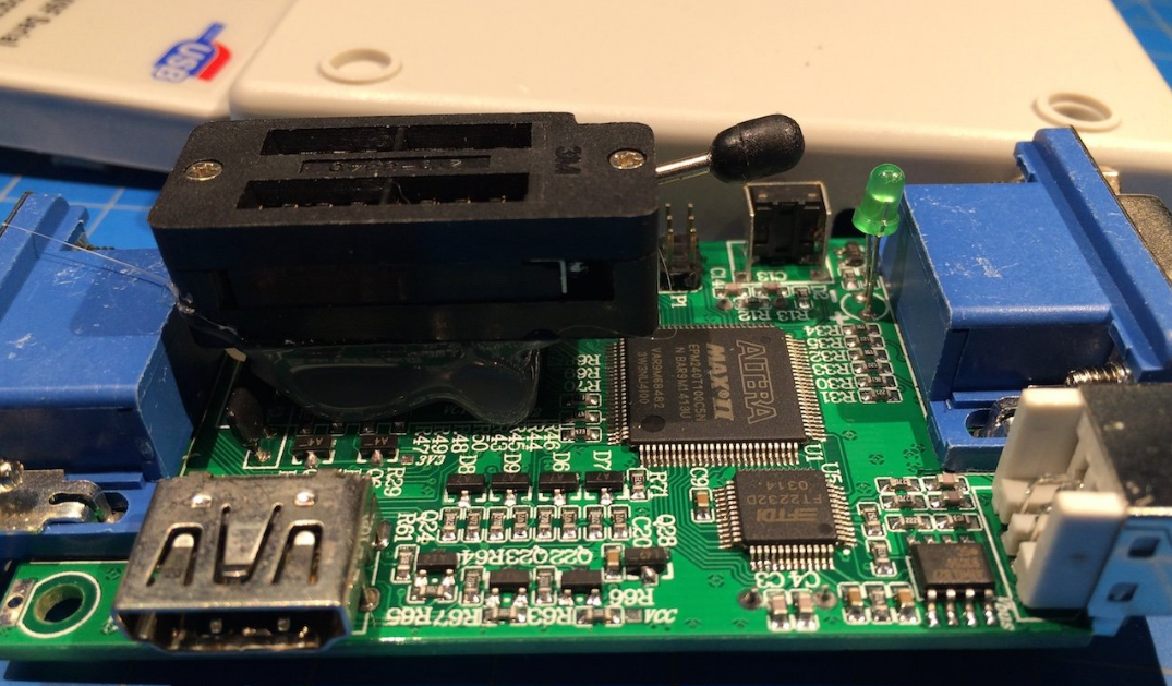 الموضوع الشامل فى برمجة وشحن ايسى الـ I/o و الفرق بين المبرمجة RT809F و المبرمجة Svod