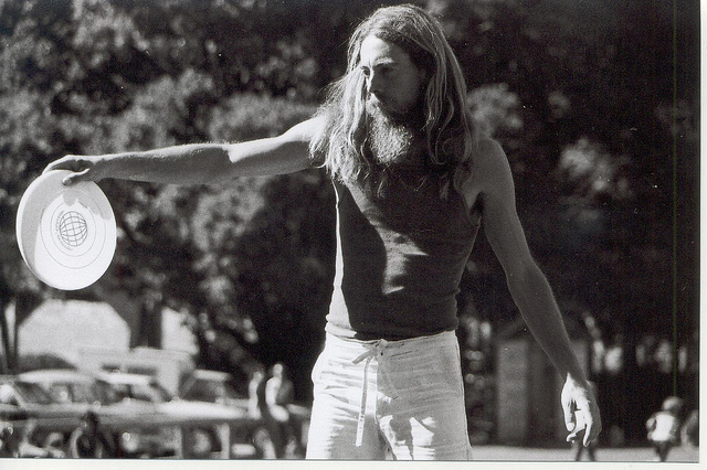 Hung Up On Retro: Freestyle Frisbee - Ken Westerfield