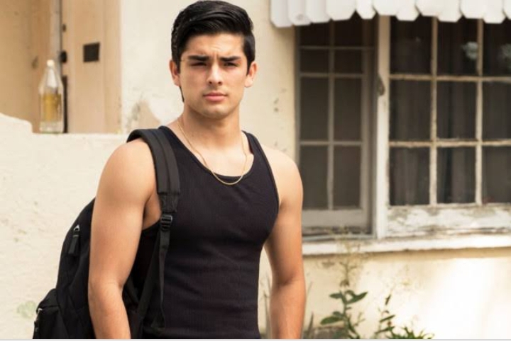 Los Ojos del Espectador: Diego Tinoco actor Americano de raíces latinas