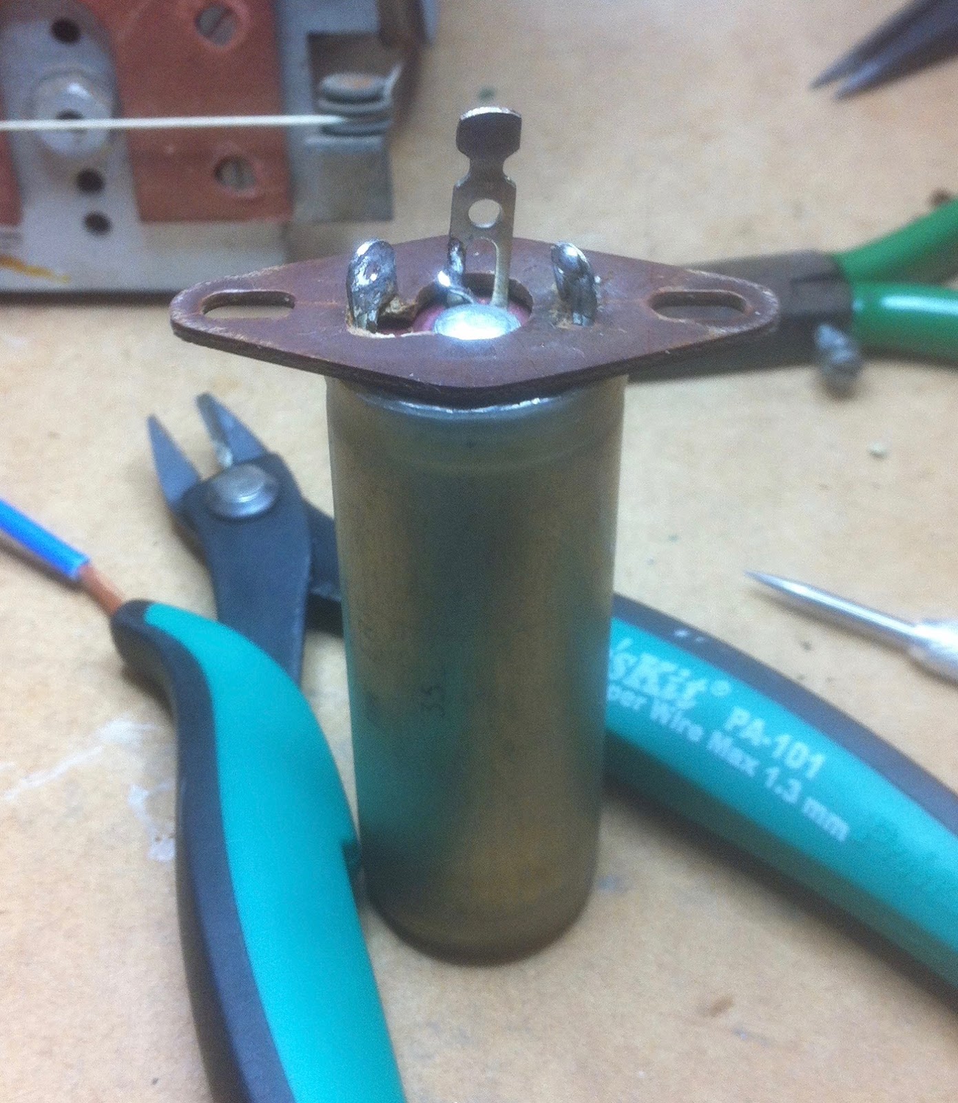 Capacitor Restuffing - Radio, Television & Hobbies