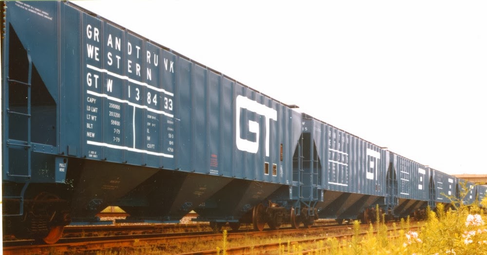 Trackside Treasure: GTW P-S Covered Hoppers