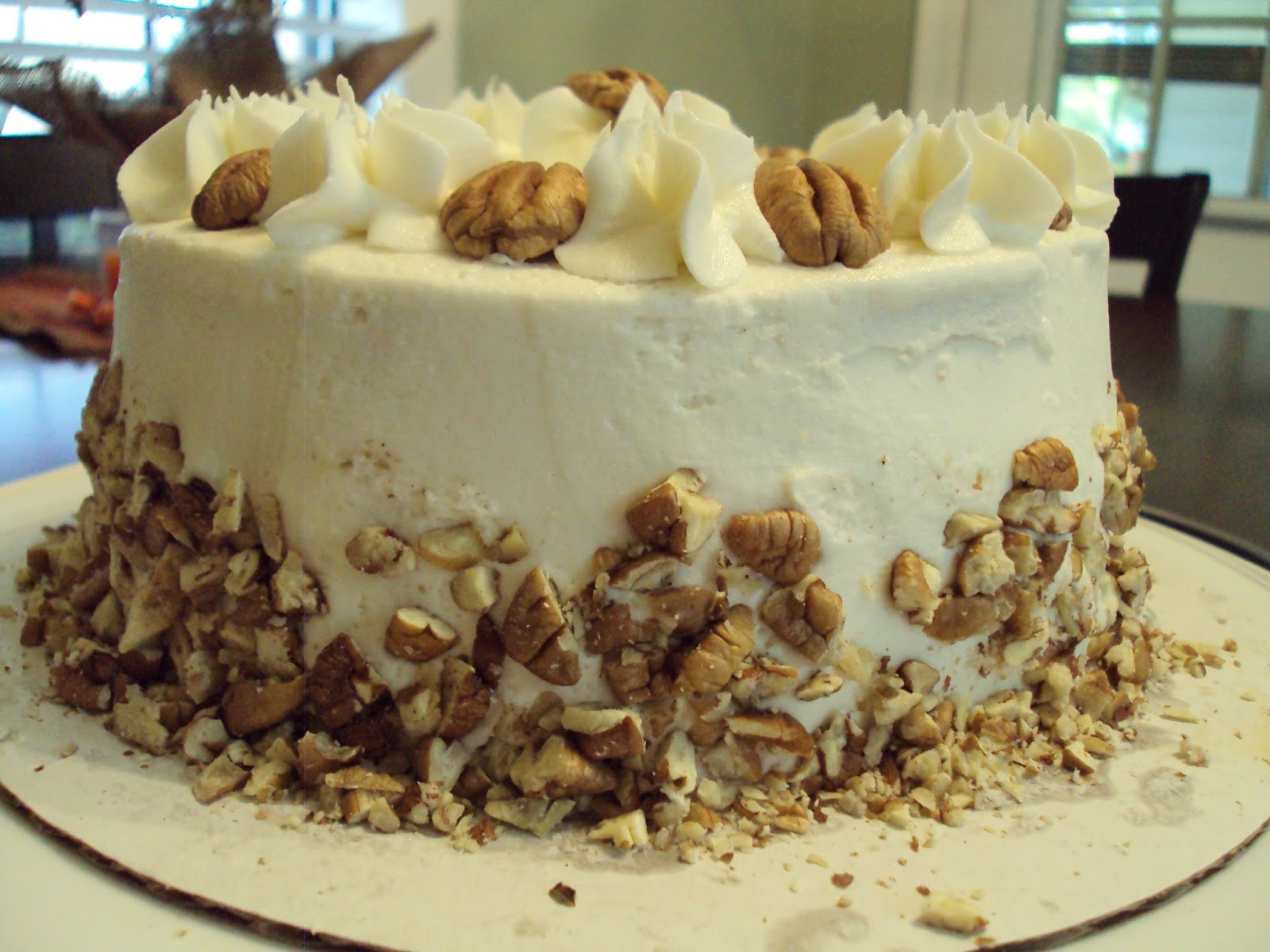 Chocolate = Happiness: Pecan Cake