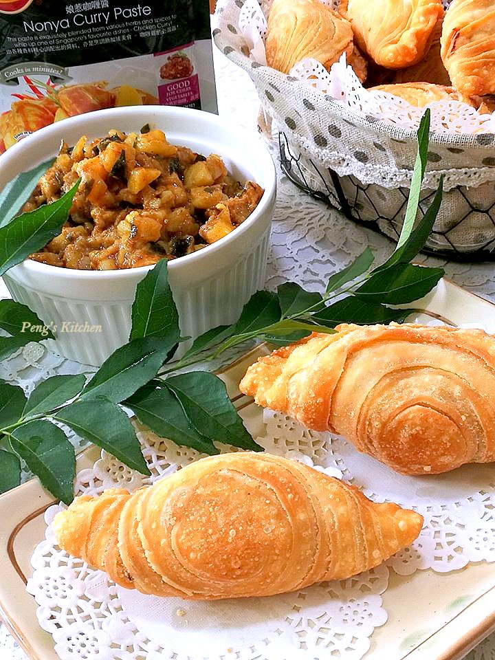 Peng's Kitchen: Spiral Curry Puff (Nonya Curry Chicken & Potato)