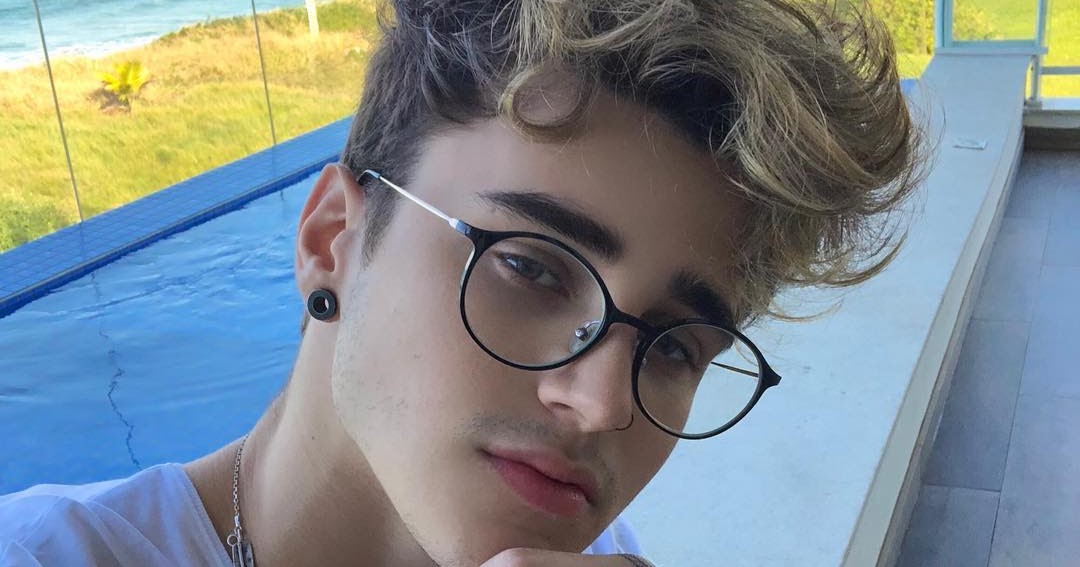 Lovely Boys: Alex Mapeli