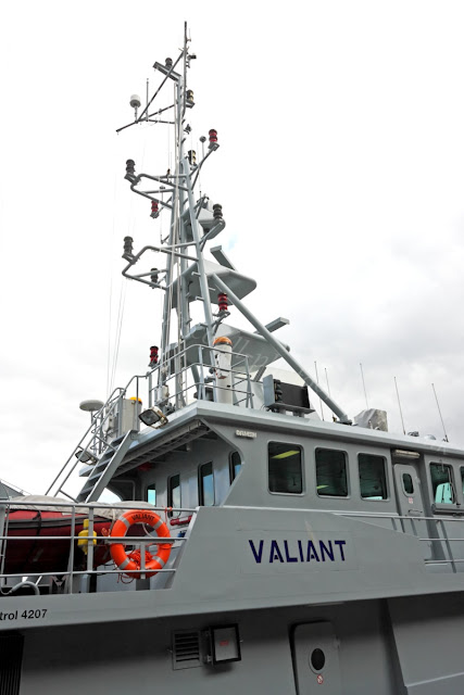 Dougie Coull Photography: Valiant in James Watt Dock