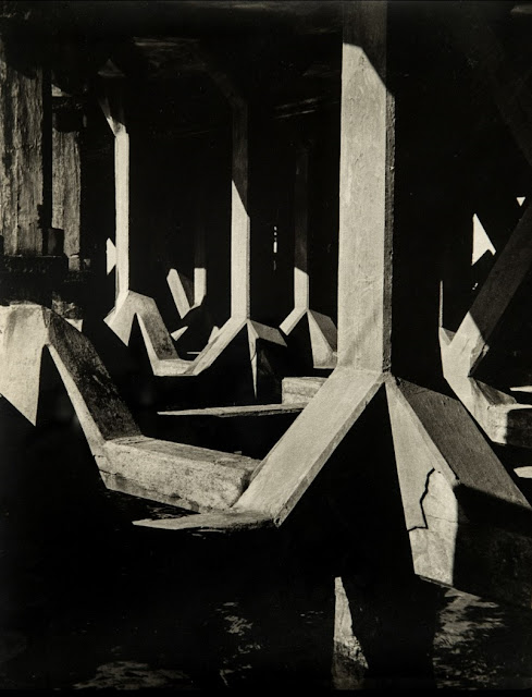 OBSERVANDO EL ARTE: ALFREDO TESTONI. Muros y retratos psicológicos ...