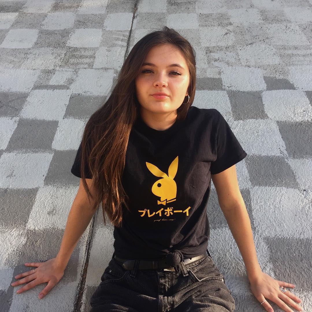 Starlet Arcade: Simone Beres