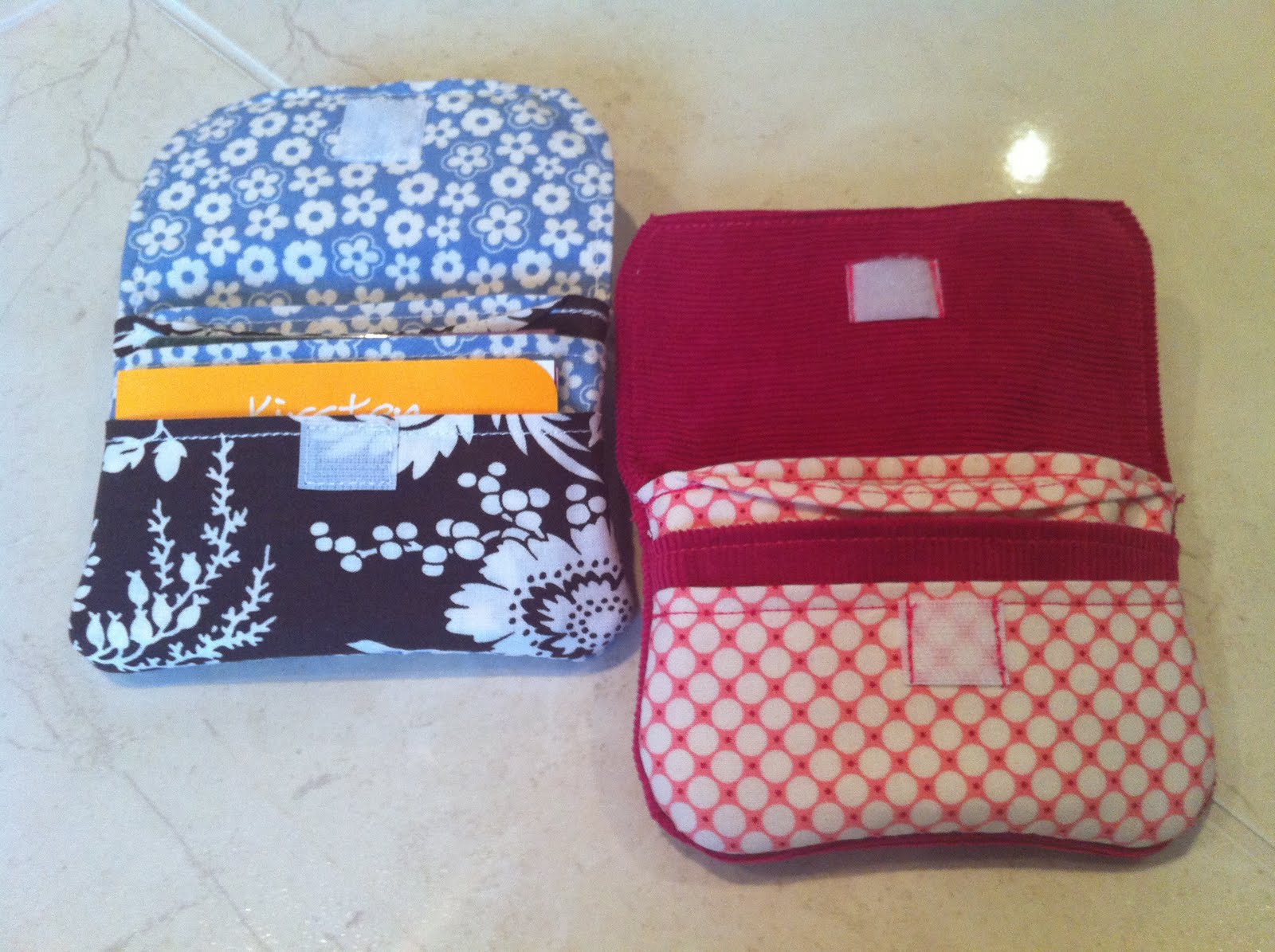 Strawbs in Scarbs: Wonder Wallets