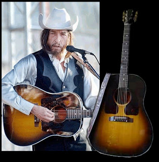 BOB DYLAN'S GEAR: GIBSON J-45 DUAL PICKGUARD