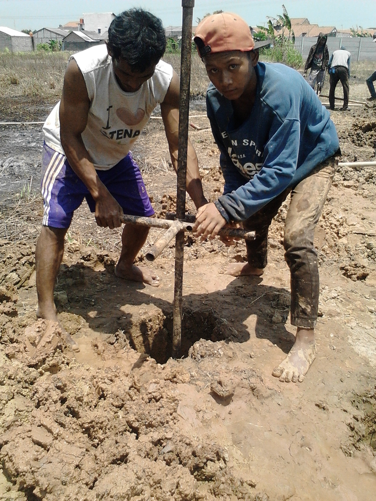 JASA STRAUSS PILE DAN BORE PILE PRATAMA: Pondasi strauss pile