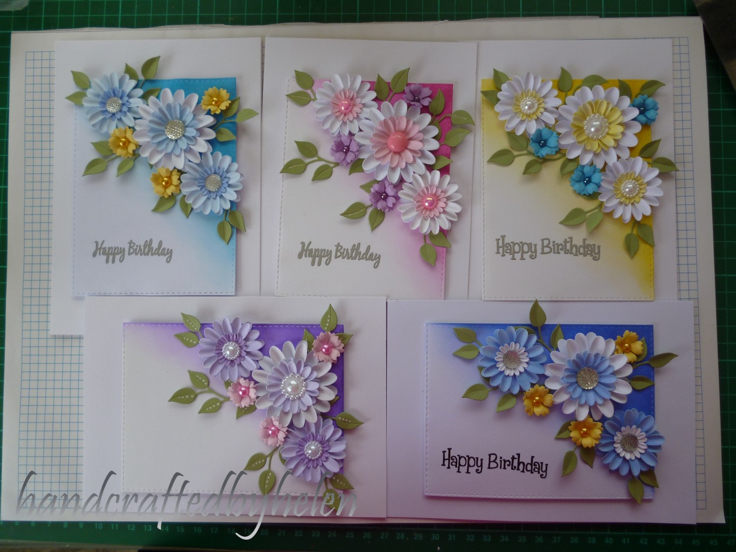 Handcrafted by Helen: Handmade Daisies Card