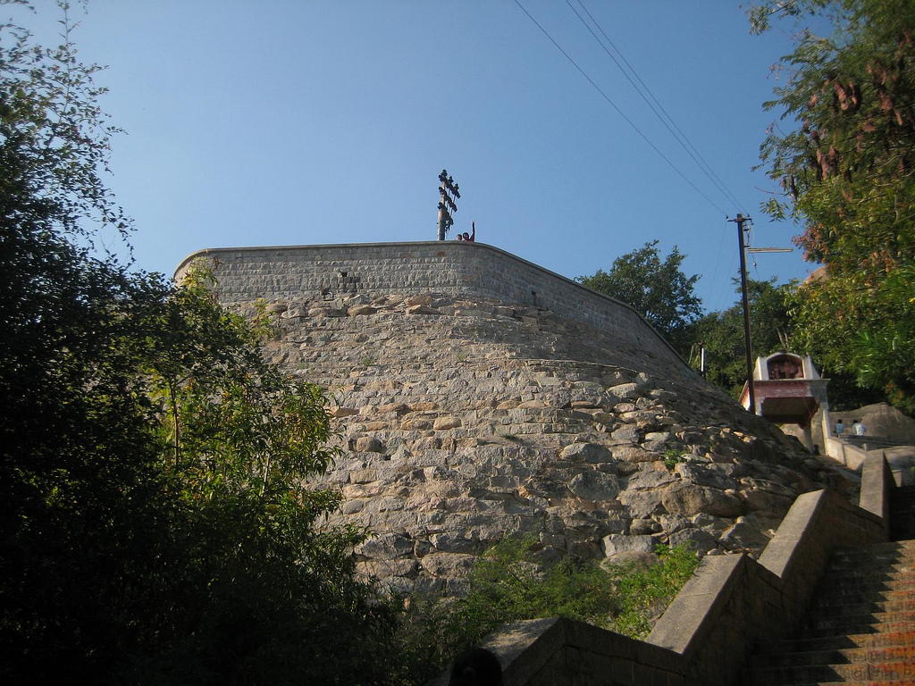 Tamilnadu Tourism: Subramanya Swamy Temple, Vallimalai – The Temple