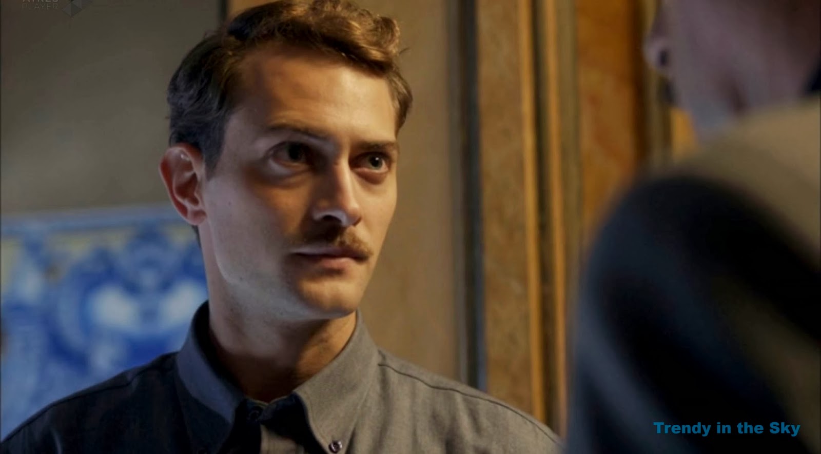 Trendy in the Sky: El tiempo entre costuras: vestuario. Capítulo 11 final.