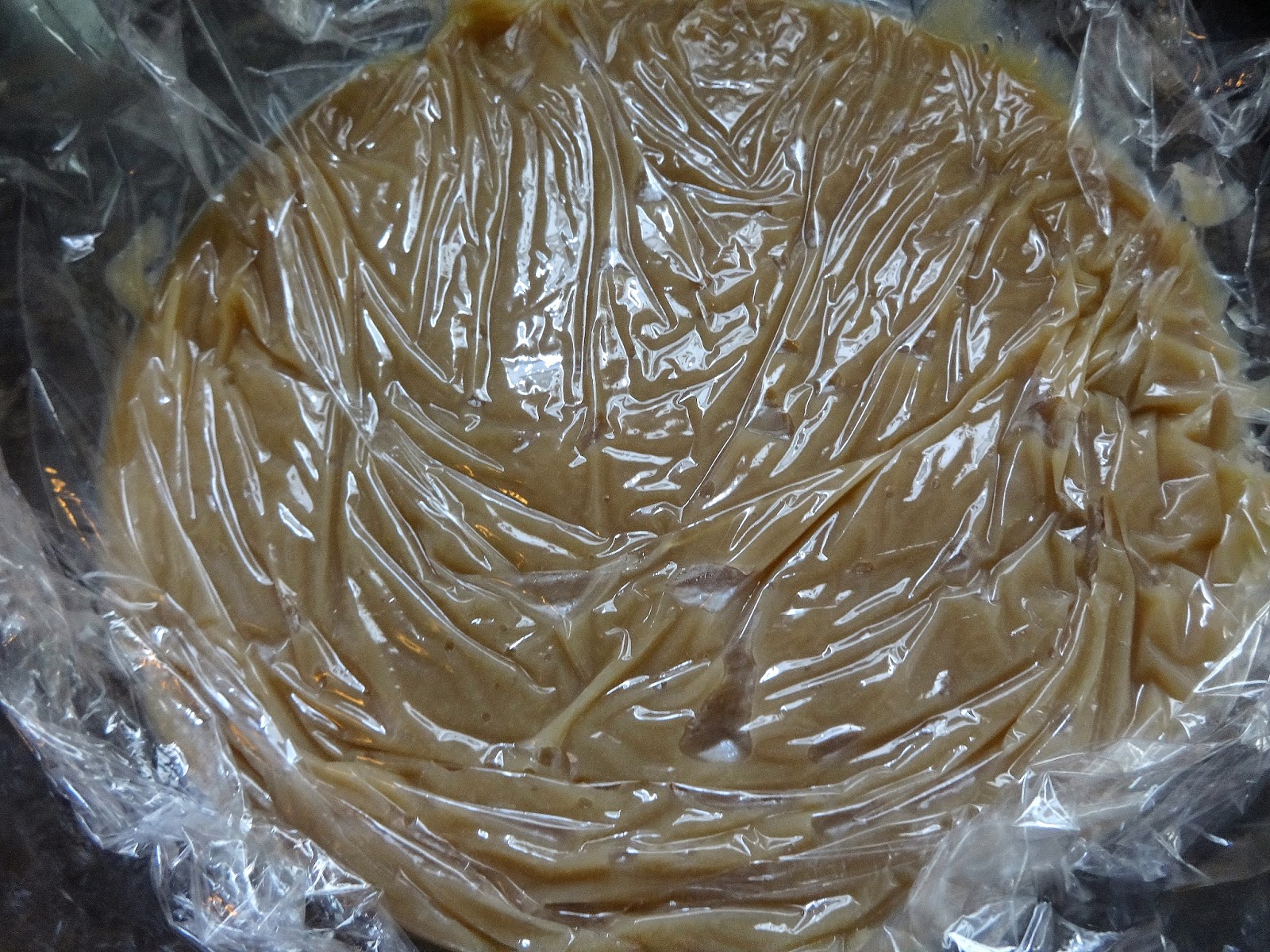 Hold the onion: Earl Grey Buttercream Frosting