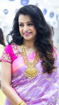 Trisha Krishnan Family Husband Biography Parents children's Marriage Photos