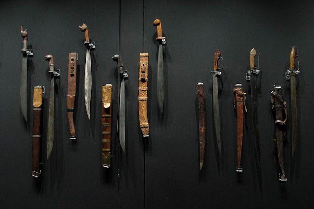 SANDATA — THE EDGED WEAPONS OF THE PHILIPPINES