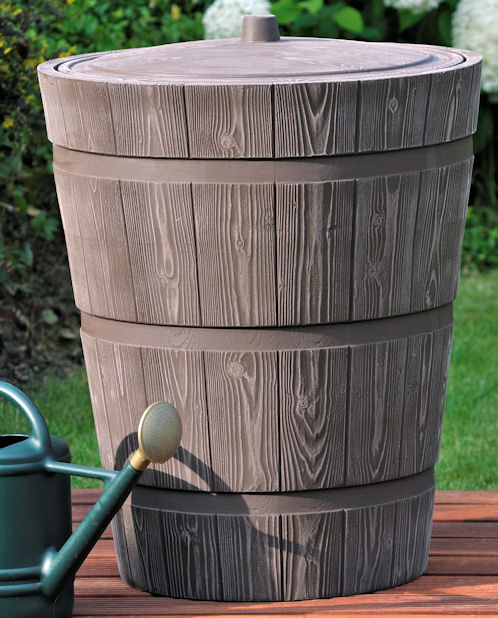 What is a Water Butt? A Beautiful Way to Collect Rainwater - Heavenly ...