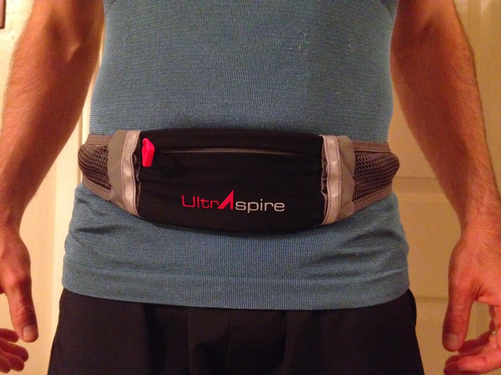 One Foot in Front of the Other: UltrAspire Quantum Waist Belt Review