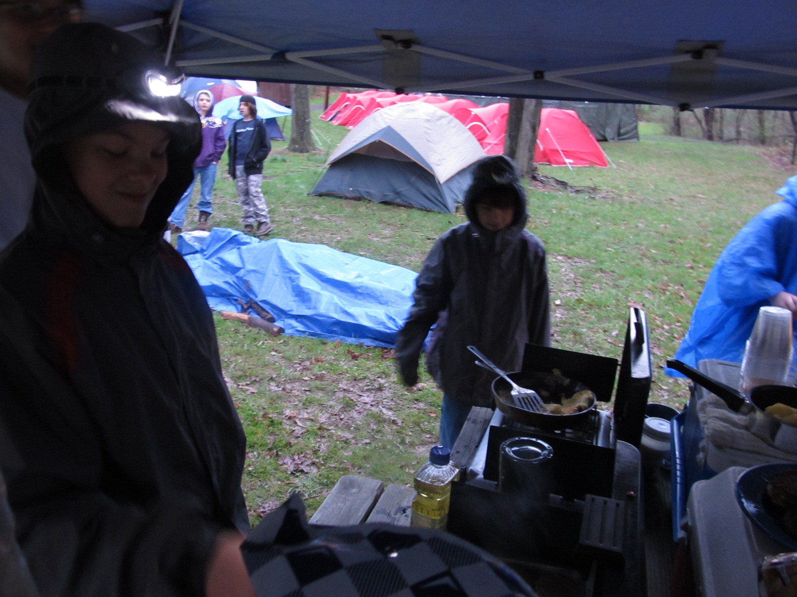 Roberts Roost: Camping in the Rain