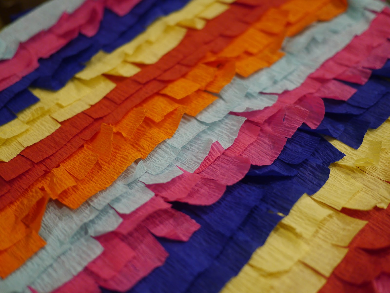 Little Hiccups: Mickey Mouse Piñata