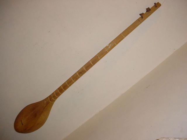 INSTRUMUNDO Instrumentos Musicales: Chitrali Sitar, Chitral Sitar